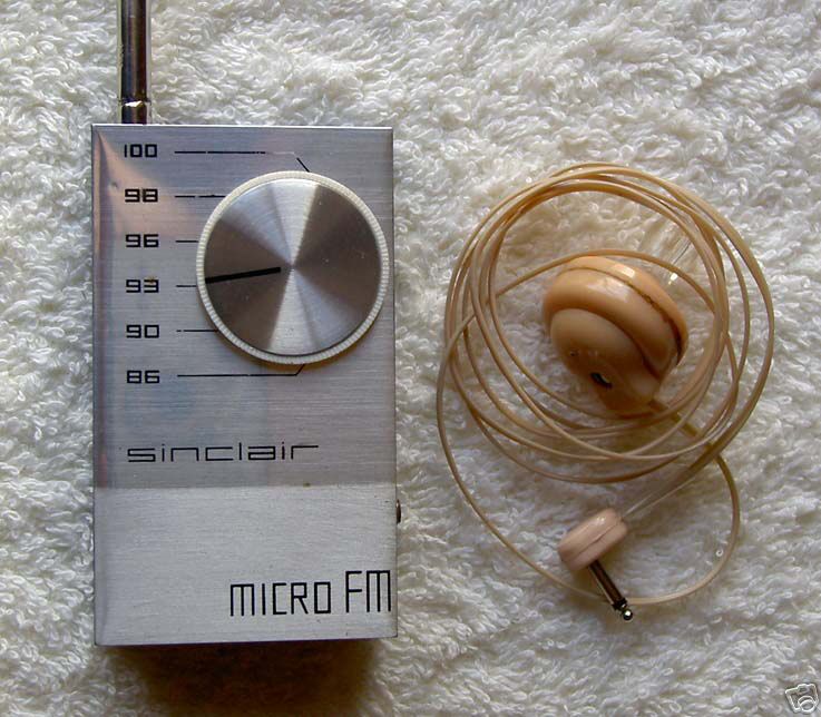 Directory: /Vintage/Sinclair/Other Inventions/MICRO FM Transistor Radio ...